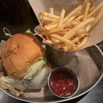 SALT & PEARL - Updated December 2025 - 562 Photos & 214 Reviews - 1719 ...