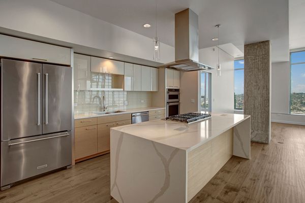 KINECTS TOWER - Updated December 2025 - 69 Photos & 35 Reviews - 1823 ...