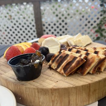 10 ROCKS TAPAS BAR & RESTAURANT - Updated February 2025 - 245 Photos ...