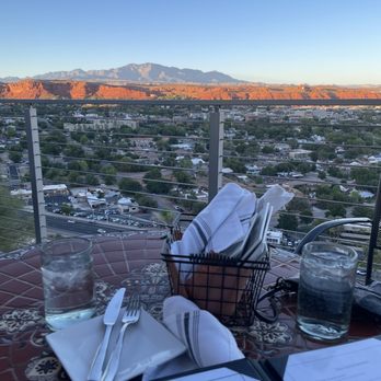 CLIFFSIDE RESTAURANT - 851 Photos & 819 Reviews - 511 S Tech Ridge Dr ...