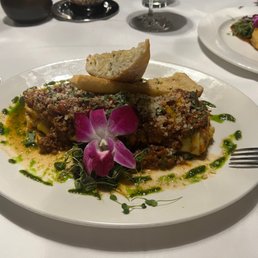 WALLOON LAKE INN - Updated December 2025 - 148 Photos & 98 Reviews ...