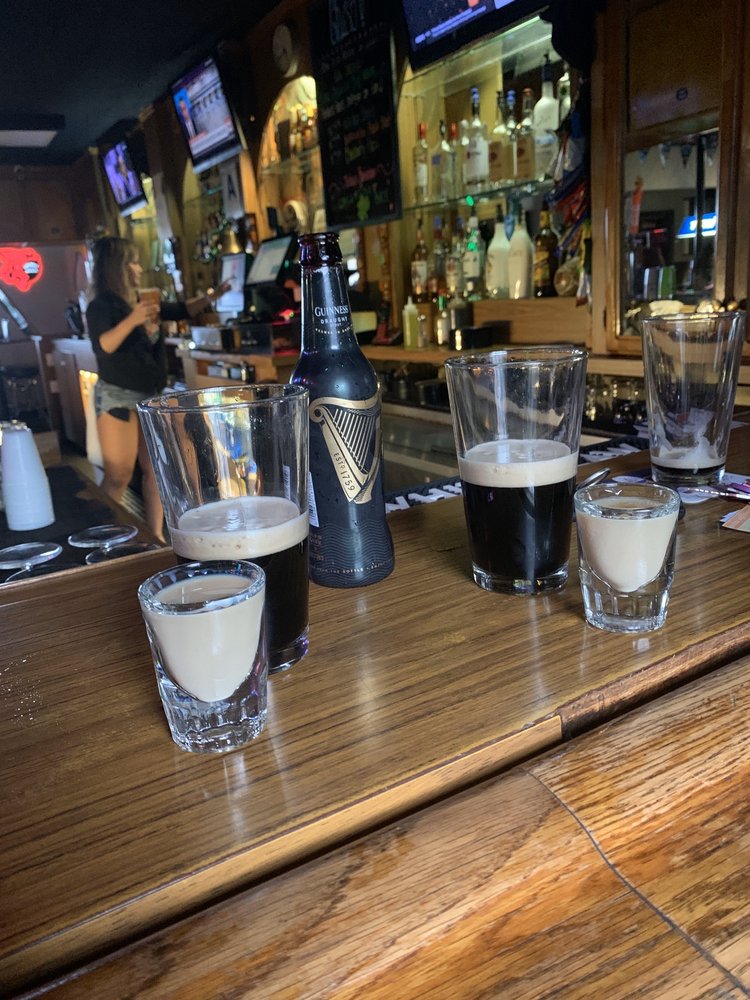 CHANNEL 2 SPORTS BAR - 46 Photos & 57 Reviews - Sports Bars - 3232 ...