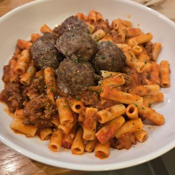 SAUCI PASTA - Updated February 2025 - 198 Photos & 78 Reviews - 1990 ...