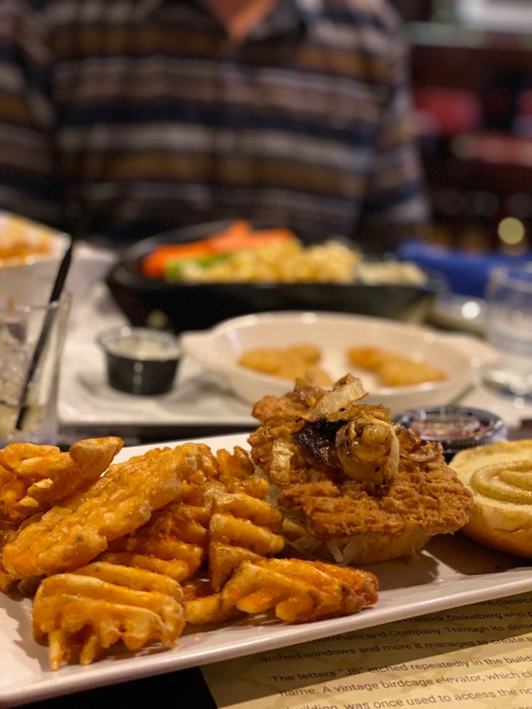 EMERALD LOOP - 443 Photos & 598 Reviews - Chicago, Illinois - Irish Pub ...