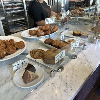 B PATISSERIE - Updated August 2024 - 7531 Photos & 3538 Reviews - 2821 ...