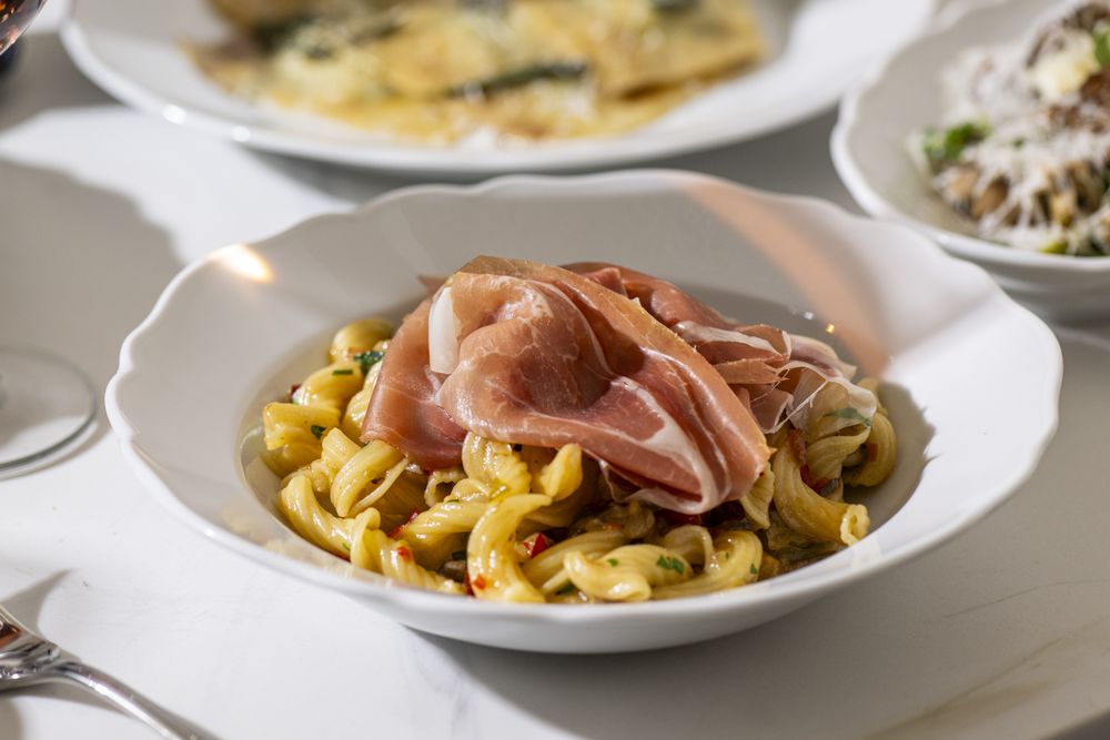 GIOIA - Updated January 2026 - 164 Photos & 63 Reviews - 94 South St ...