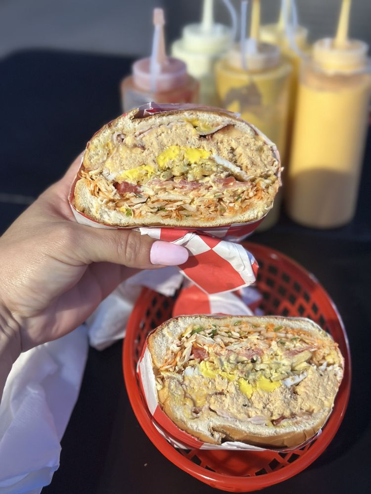 EL RINCON DE LA GOCHA - Updated December 2025 - 611 East Richey Rd ...