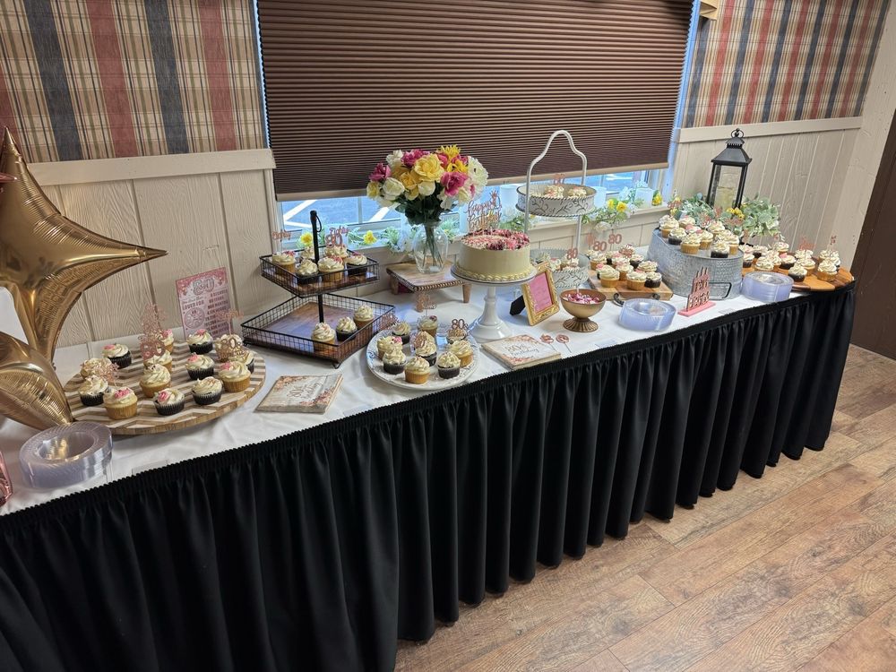 DELFINI ROOM - Updated December 2025 - 570 Pike St, Meadow Lands ...