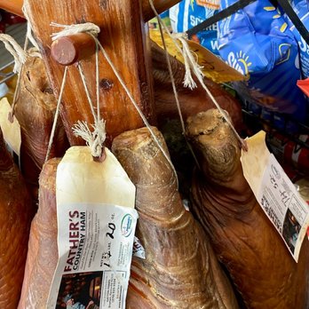 MORRIS’ DELI LIQUOR & CATERING - Updated September 2025 - 104 Photos ...