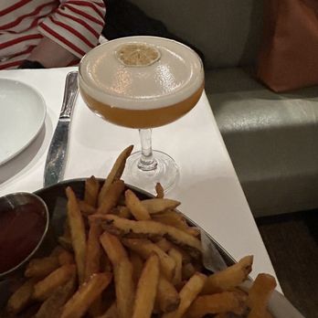 BUTTERCUP - Updated August 2025 - 171 Photos & 225 Reviews - 13 W ...