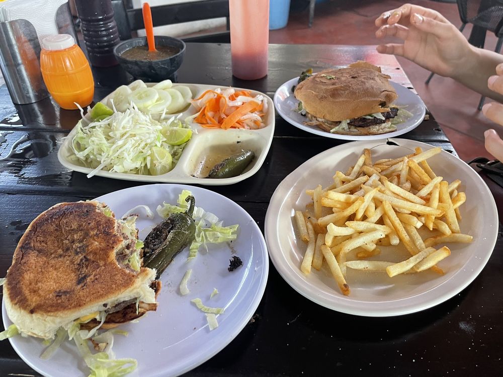 EL AUTENTICO SUPER BURRO - Updated May 2024 - 11 Photos - Miguel L. de ...