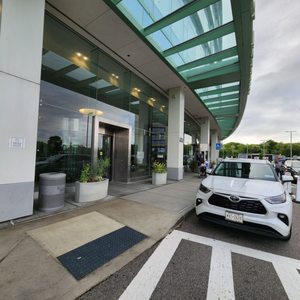 LIJ VALLEY STREAM - Updated December 2025 - 33 Reviews - 900 Franklin ...