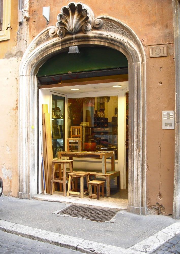 ESTREMI - Updated July 2025 - Via Monserrato, 101, Roma, Italy - Arts ...