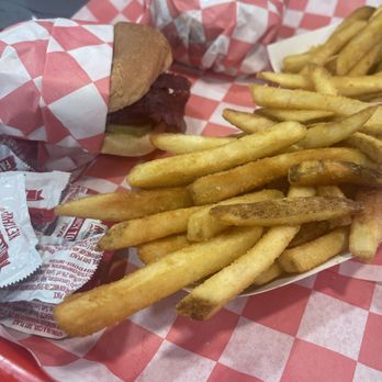 BURGER HAVEN - Updated March 2025 - 72 Photos & 68 Reviews - 916 Great ...