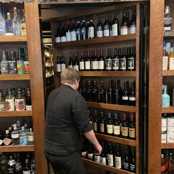 WICKED RABBIT - Updated July 2024 - 385 Photos & 281 Reviews - 1508 ...