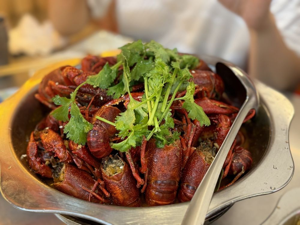 DIN‘S KITCHEN - Updated July 2025 - 204 Photos & 56 Reviews - 5210 7th ...