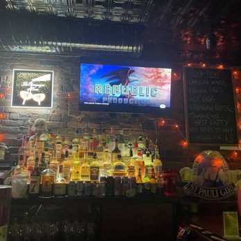 CAFE NINE - Updated December 2025 - 38 Photos & 67 Reviews - 250 State ...