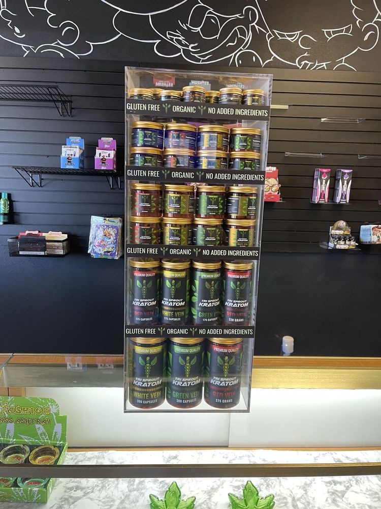 THA SMOKER’S STORE - Updated July 2025 - 4915 Pearlite Ave, Las Vegas ...