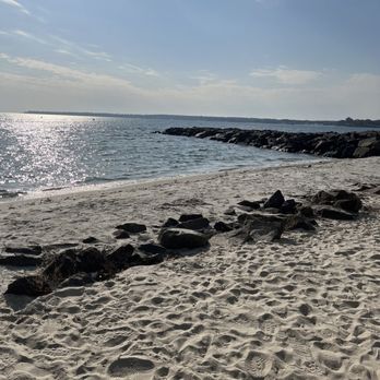 NIANTIC BAY BOARDWALK - Updated September 2025 - 123 Photos & 13 ...