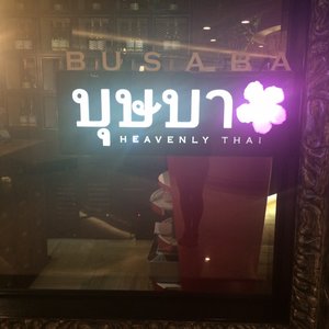 BUSABA HEAVENLY THAI - 32 Photos & 14 Reviews - Bangsar Shopping Center ...