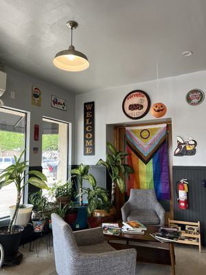 MR. BEE’S COFFEE & TEAS - Updated December 2025 - 167 Photos & 176 ...