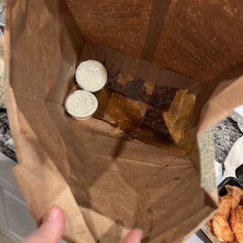 WINGSTOP - Updated July 2025 - 11 Photos & 51 Reviews - 5244 University ...