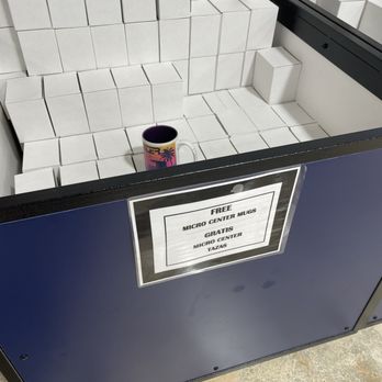MICRO CENTER - Updated October 2025 - 29 Photos - 7795 W Flagler St ...