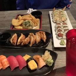 SUSHI R91 - 869 Photos & 679 Reviews - Japanese - 1630 Spruce St ...