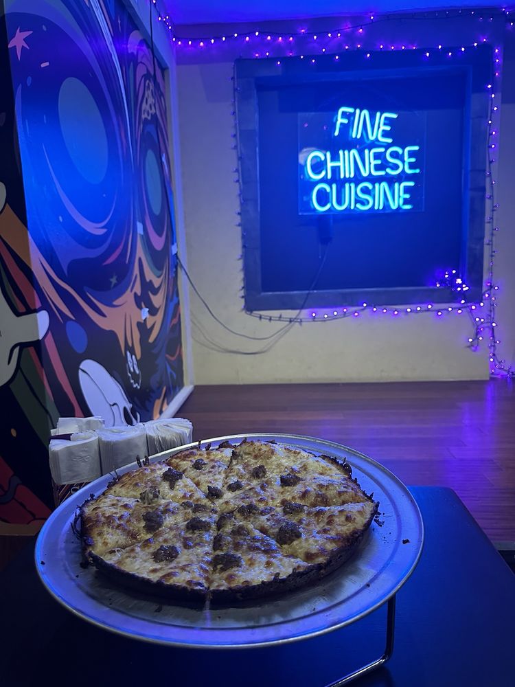 BETELGEUSE BETELGEUSE - MONTROSE - Updated July 2025 - 213 Photos & 79 Reviews - 4500 Montrose ...