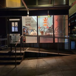 PRETTY BIRD HOT CHICKEN - DOWNTOWN - Updated November 2025 - 994 Photos ...