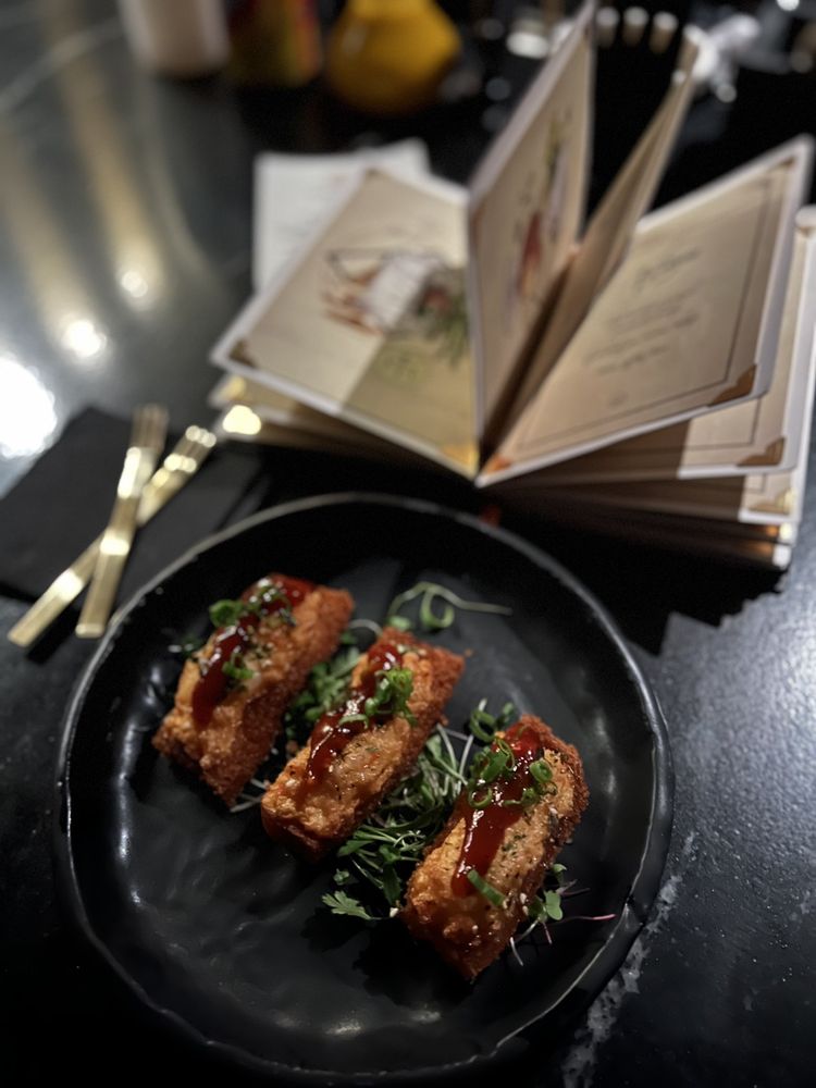 Hecate, Boston | Roadtrippers