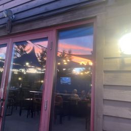 BROWN BARN TAVERN - Updated March 2025 - 136 Photos & 155 Reviews ...