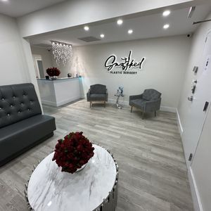 NEW LIFE PLASTIC SURGERY - Updated December 2025 - 144 Photos & 157 ...