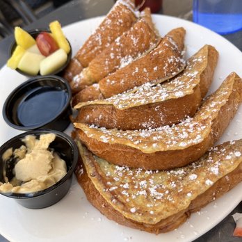 THE PINT HOUSE BAR AND GRILL - Updated June 2024 - 180 Photos & 233 ...