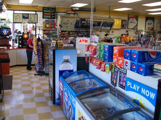 WOODSIDE MARKET - Updated May 2025 - 17 Photos & 33 Reviews - 4509 ...