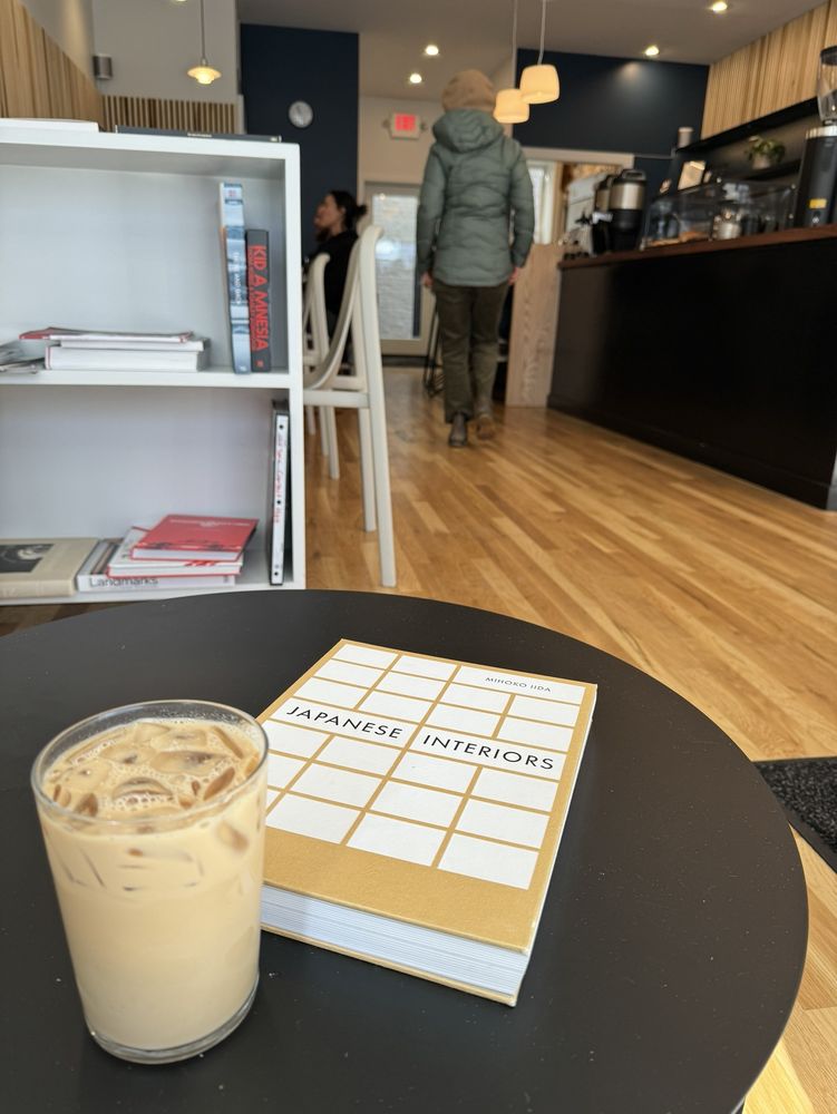 LONE LIGHT COFFEE - Updated September 2024 - 12 Photos & 30 Reviews ...