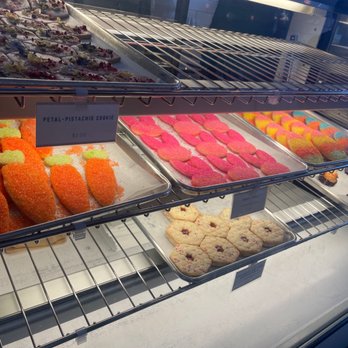 CAKE LIFE BAKE SHOP - Updated April 2025 - 514 Photos & 300 Reviews ...