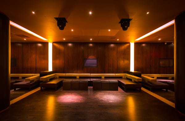 Y BAR CHICAGO - Updated December 2025 - 41 Photos & 168 Reviews - 224 W ...