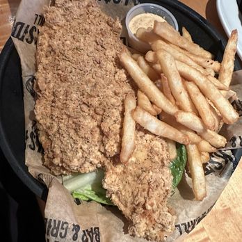 LOCKSIDE BAR AND GRILL - Updated March 2025 - 340 Photos & 342 Reviews ...