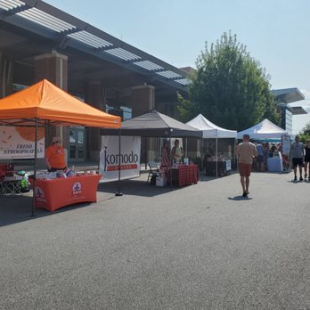 SANDY SPRINGS FARMERS MARKET - Updated January 2026 - 46 Photos - 1 ...