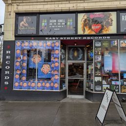 EASY STREET RECORDS & CAFE - Updated September 2025 - 818 Photos & 730 ...