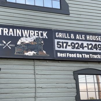 TRAINWRECK GRILL AND ALE HOUSE - Updated July 2024 - 25 Photos & 30 ...