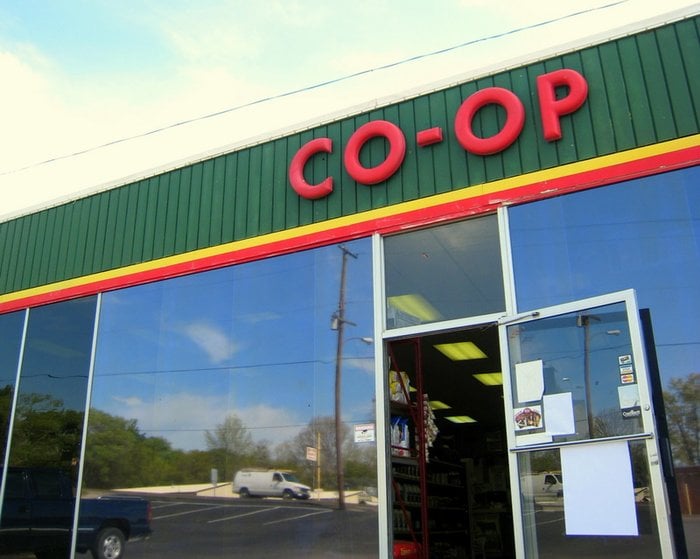 HENRY FARMERS CO-OP - Updated August 2025 - 1211 W Wood St, Paris ...