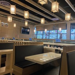 REVOLVING SUSHI FACTORY - Updated December 2025 - 320 Photos & 124 ...