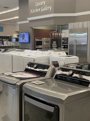 FAMOUS TATE APPLIANCE & BEDDING CENTER - Updated December 2025 - 26 ...