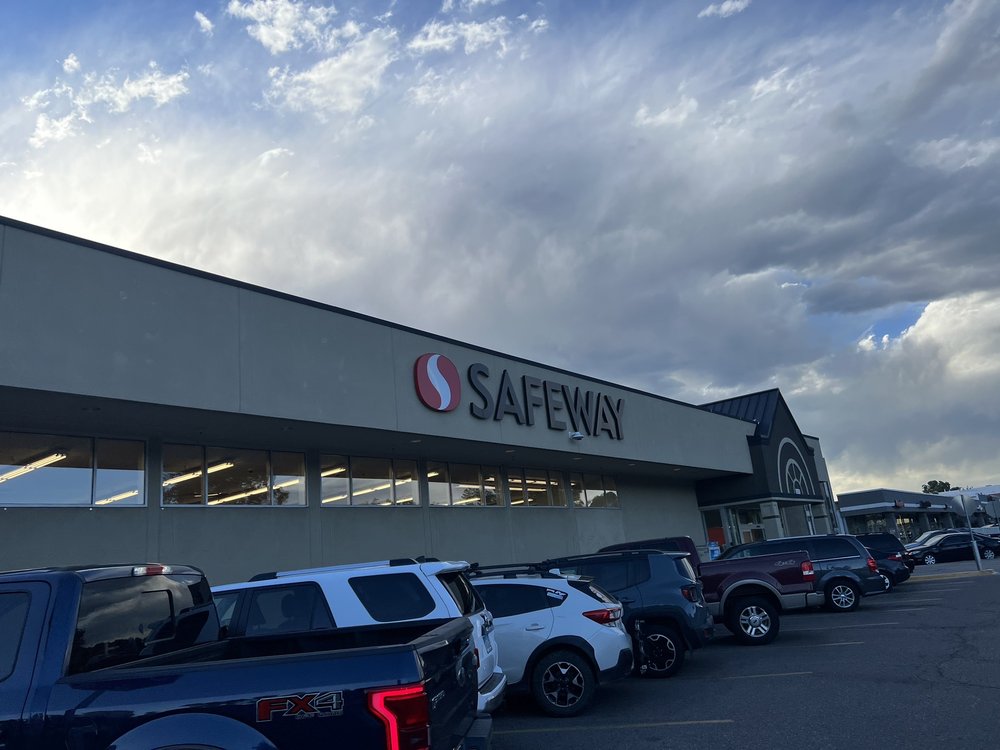 SAFEWAY - Updated October 2025 - 28 Reviews - 2210 N Wahsatch Ave ...