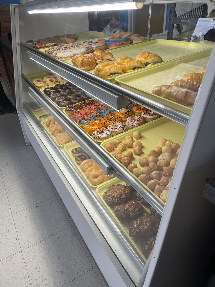 DONUT DELIGHT - Updated January 2026 - 20 Reviews - 660 Providence Blvd ...