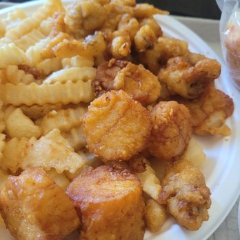 CLAMBAKE SEAFOOD RESTAURANT - Updated June 2024 - 151 Photos & 268 ...