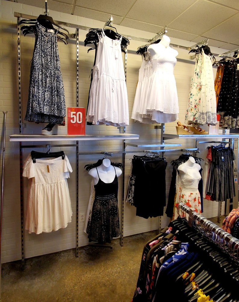 MANDEE - Updated December 2025 - 3539 Long Beach Rd, Oceanside, New ...