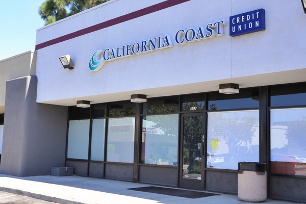 CALIFORNIA COAST CREDIT UNION - Updated October 2024 - 32 Reviews - 962 ...